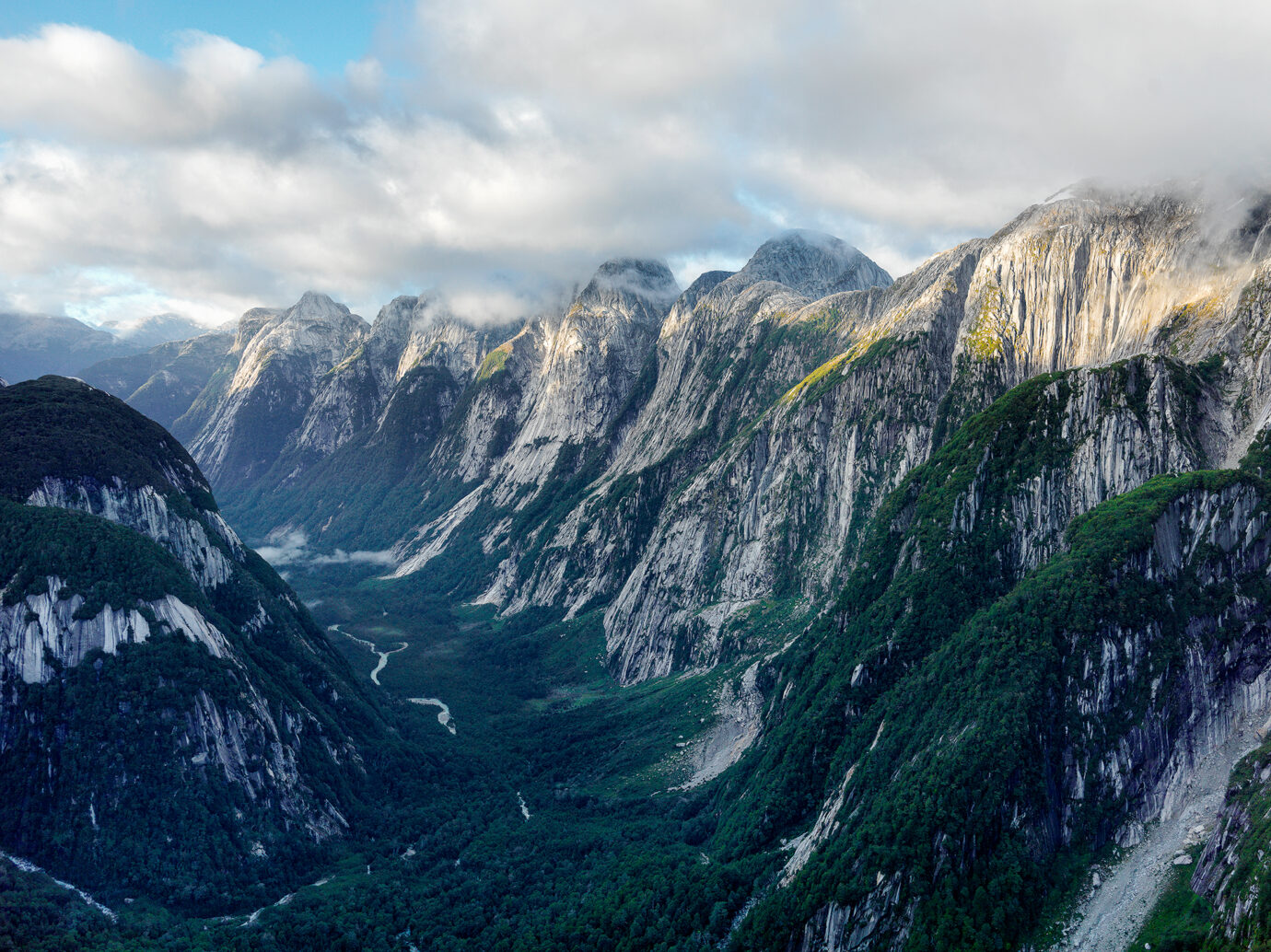 Parque Nacional Pumalín Douglas Tompkins - Fundación Rewilding Chile